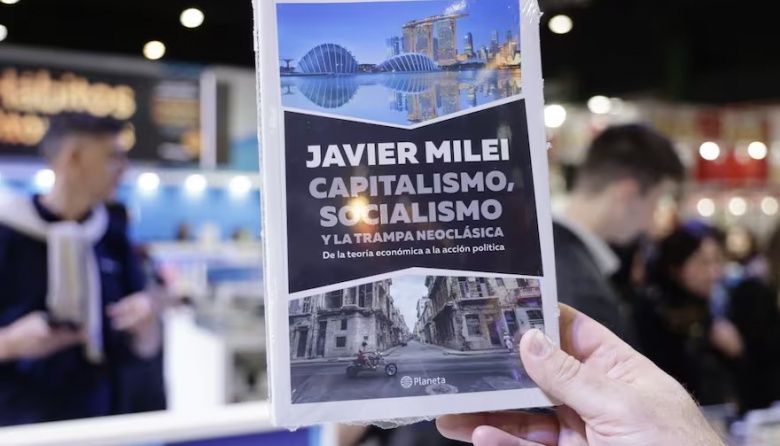 Javier Milei presenta su libro con un musical en el Luna Park - 2262